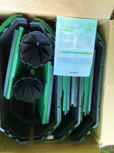 Aerobin 400 Composter Review: Compost Kitchen Scraps and Yard Waste in ...